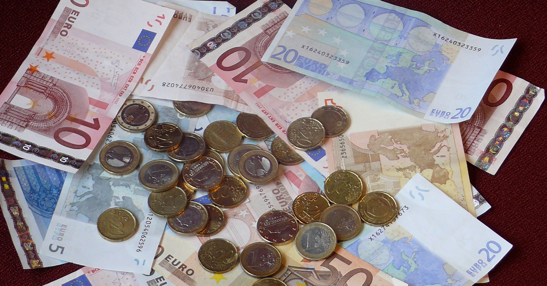 Pfarrhaus steht zum Verkauf | Pastoraler Raum Idar-Oberstein